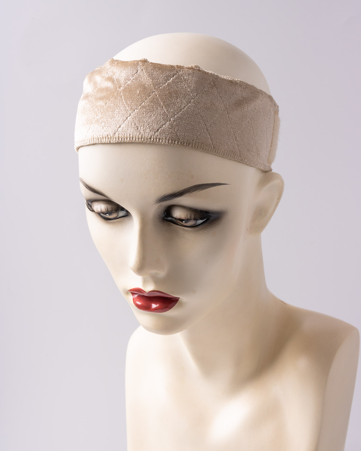 Plain Velvet Grip for Wigs > Natural Image Wigs